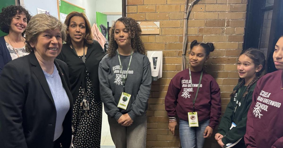 Connecting through community schools | American Federation of Teachers