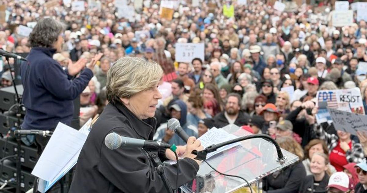 AFT members rise up nationwide for ‘Hands Off!’ protests | American ...